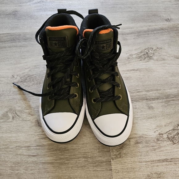 Converse | Shoes | Converse Chuck Taylor All Star Lugged Sneakers Size ...